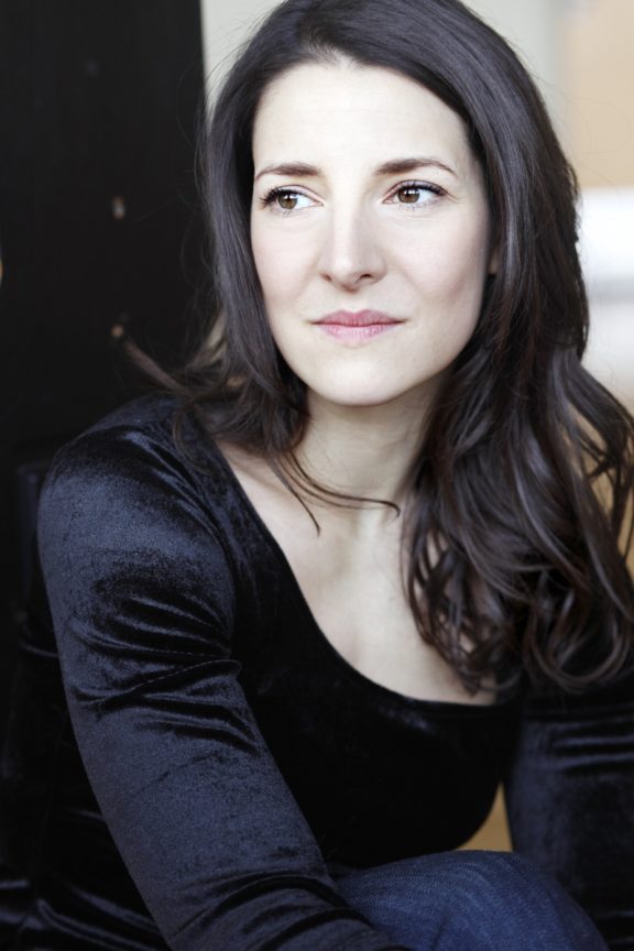 Ève Pressault – Théâtre Denise-Pelletier